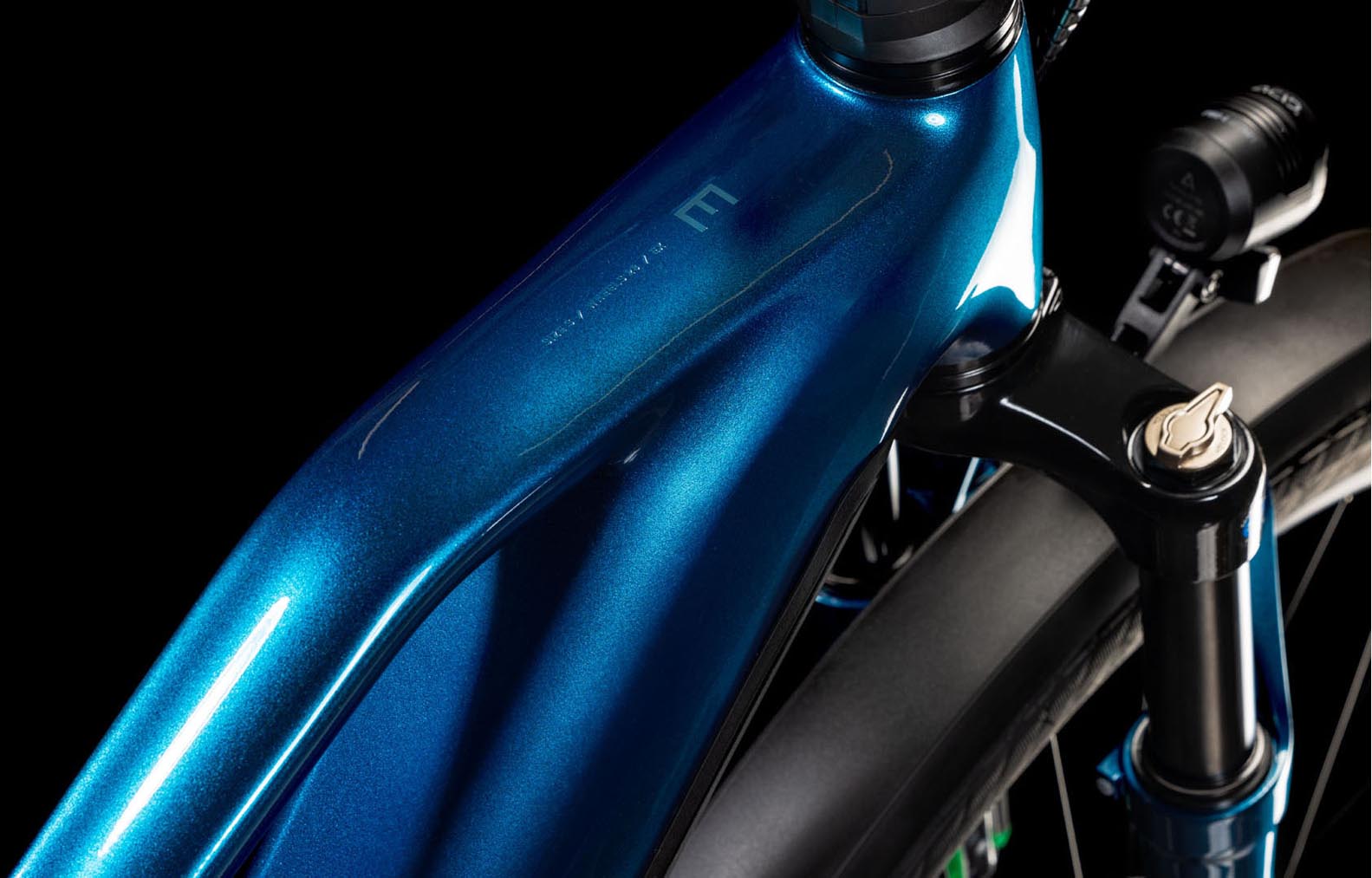 Cube Kathmandu Hybrid EX electricblue n chrome - Damen